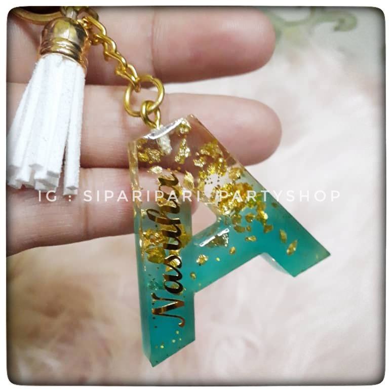 Resin Keychain MINT GOLD Boleh Tulis Nama Untuk Doorgift Orang Kahwin ...