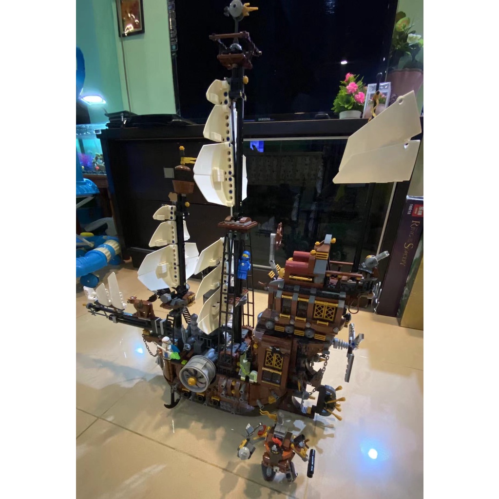 (USED) LEPIN 16002 Movie Metalbeard's Sea Cow 2791pcs (Build Complete ...