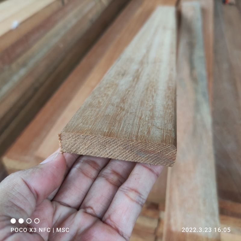KAYU Plain Wood Floor Wall Fence Decking Bengkirai Oven Remaining ...
