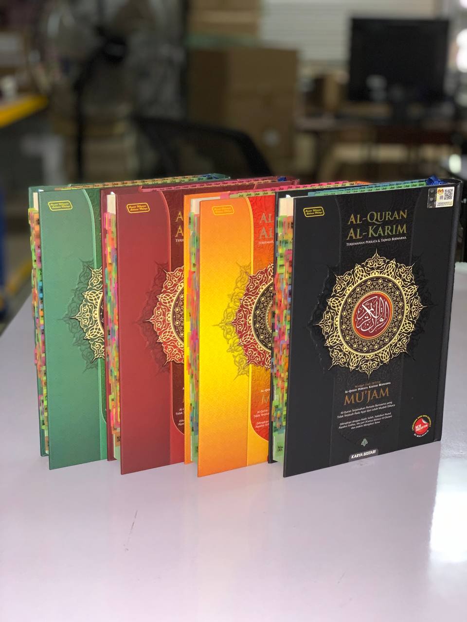 [𝐋𝐔𝐋𝐔𝐒 𝐊𝐃𝐍] AL-QURAN TERJEMAHAN TAGGING MUJAM SAIZ A5 | 217 TAGGING TERJEMAHAN PERKATA & B ...