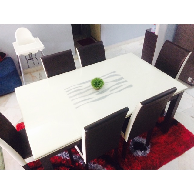Dining table (preloved) | Shopee Malaysia