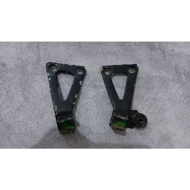 Original rear foot step of satria Shark satria lumba right and left ...