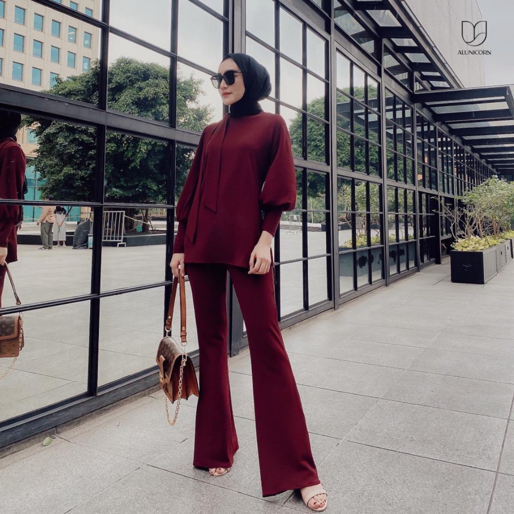 Alunicorn x Melody Prima - Ava Series - Oneset - knit | Shopee Malaysia