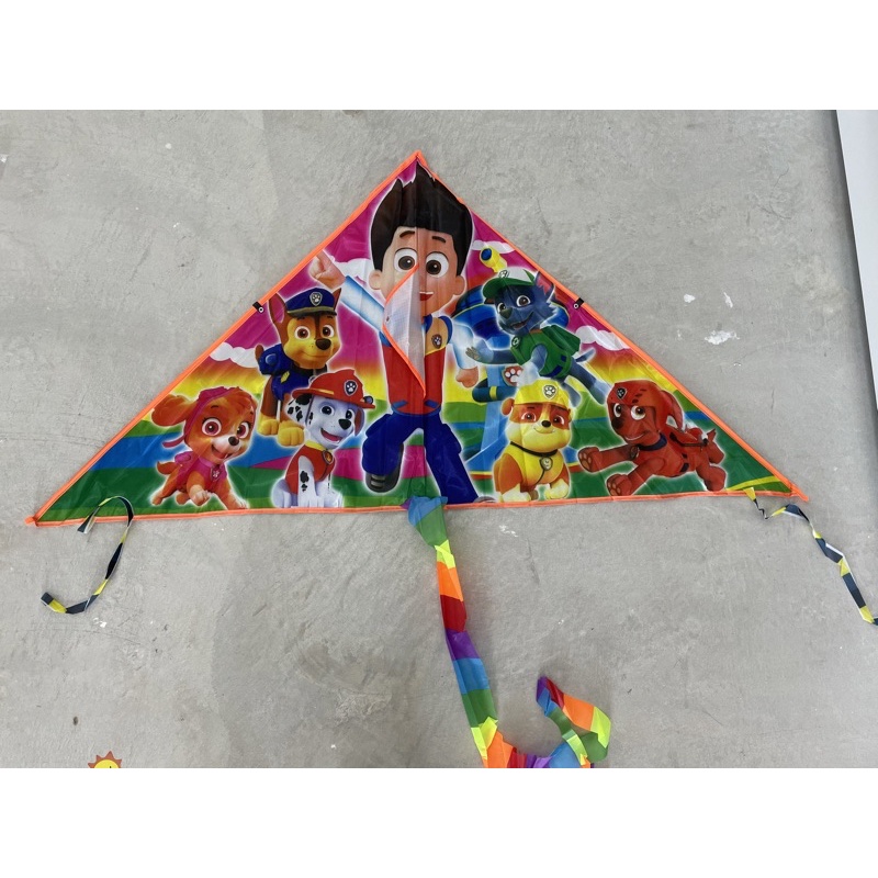 Cartoon Triangle Kite 95cm / 100cm /Kites for Kids Lelayang | Shopee ...