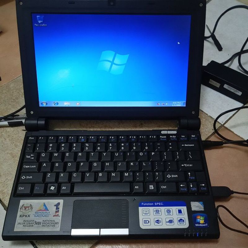 Netbook 1 malaysia ( used ) | Shopee Malaysia
