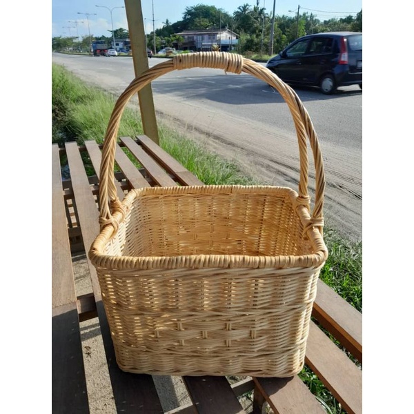 BAKUL ROTAN TANGKAI KEMBAR / Bakul rotan berkelah / bakul barang isi ...