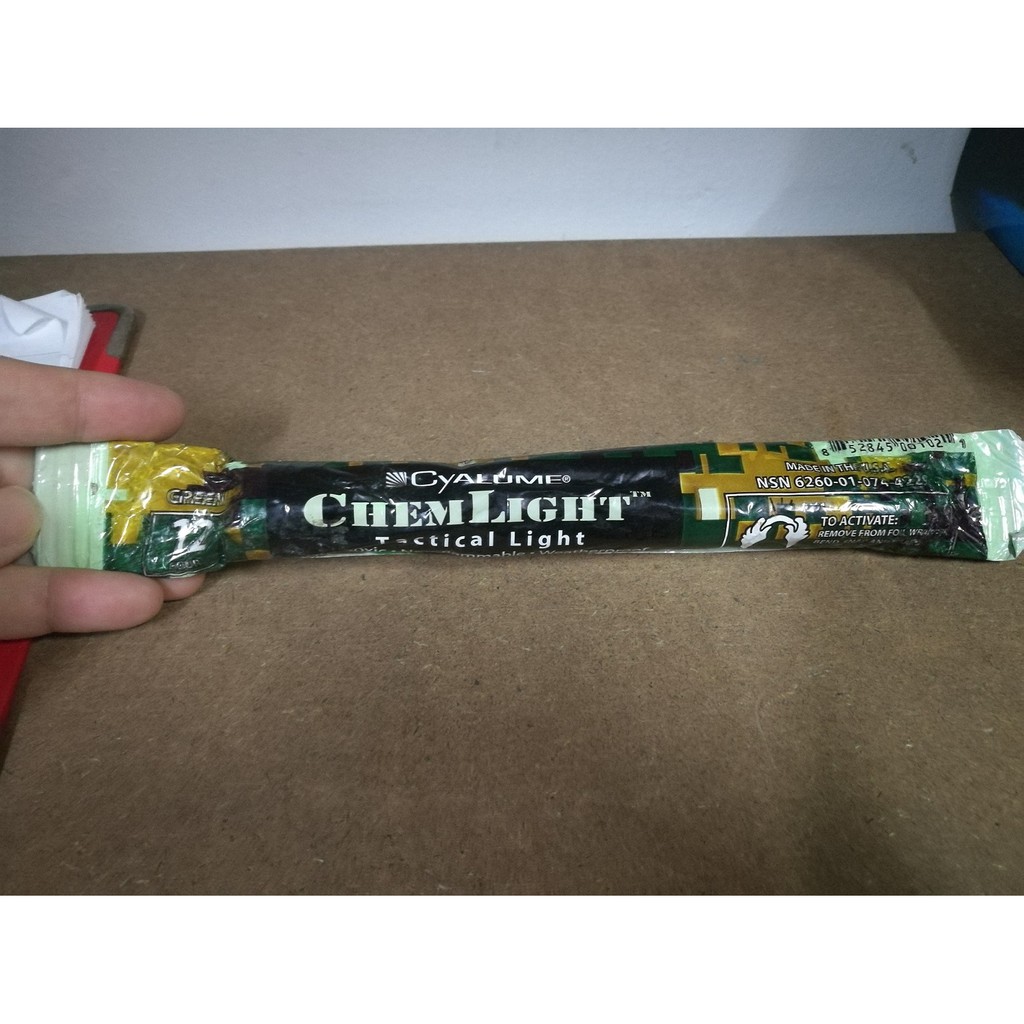 How To Use Chemlight Tactical Light | Shelly Lighting