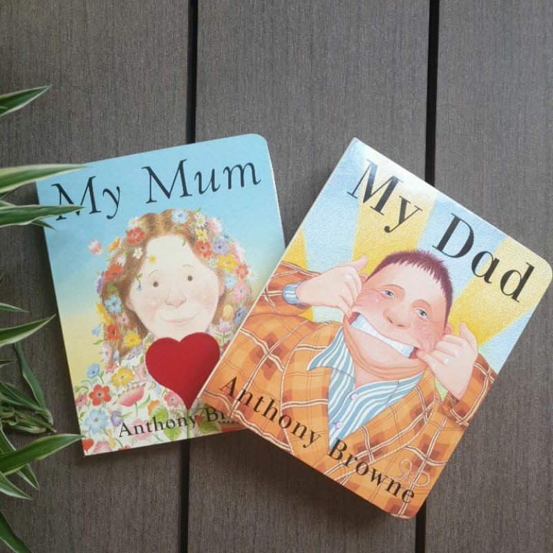 My Mum or My Dad by Anthony Browne (Board Book) | Shopee Malaysia