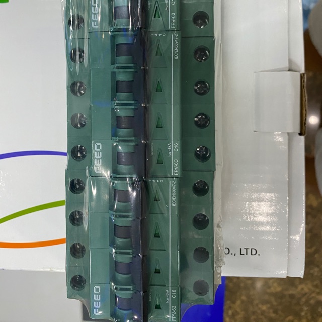 Genuine FEEO DC 1000V 16A 4-pole Aptomat! | Shopee Malaysia