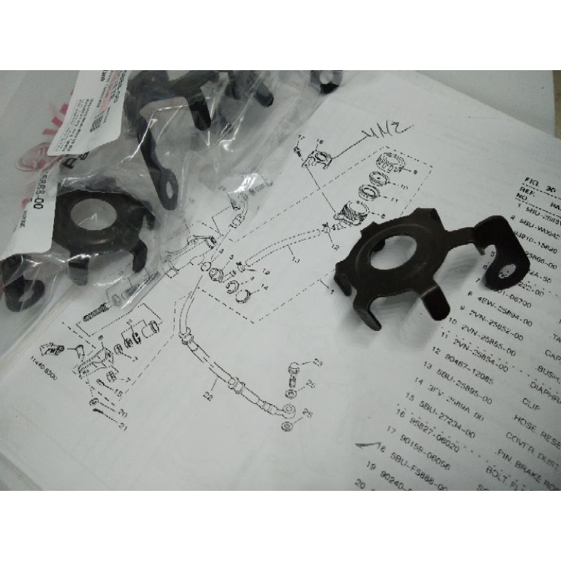 Yamaha 125zr cover reserver tank bracket bekas minyak brake besi ikat ...