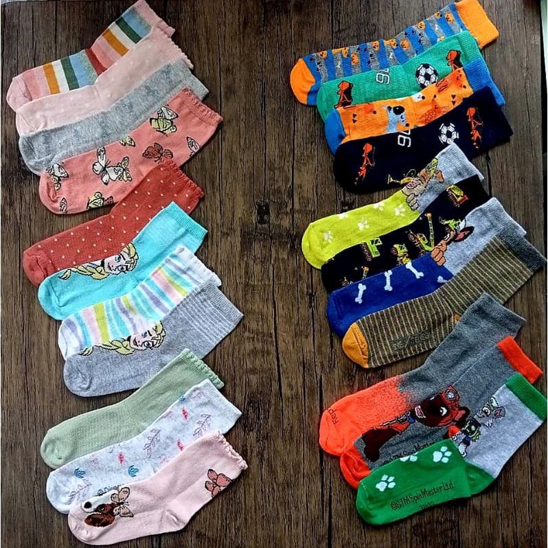Long children's socks with cute character motifs, kindergarten ...