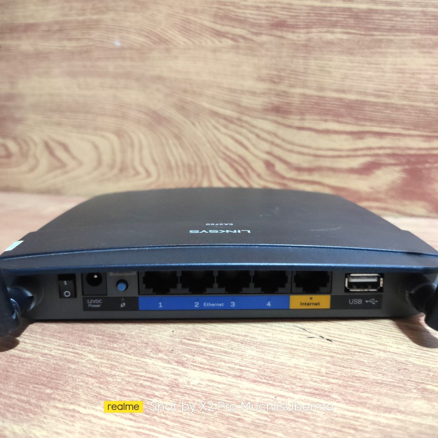 Cisco LINKSYS EA2750 N600 Dual-Band Gigabit Smart WIFI Router USB ...