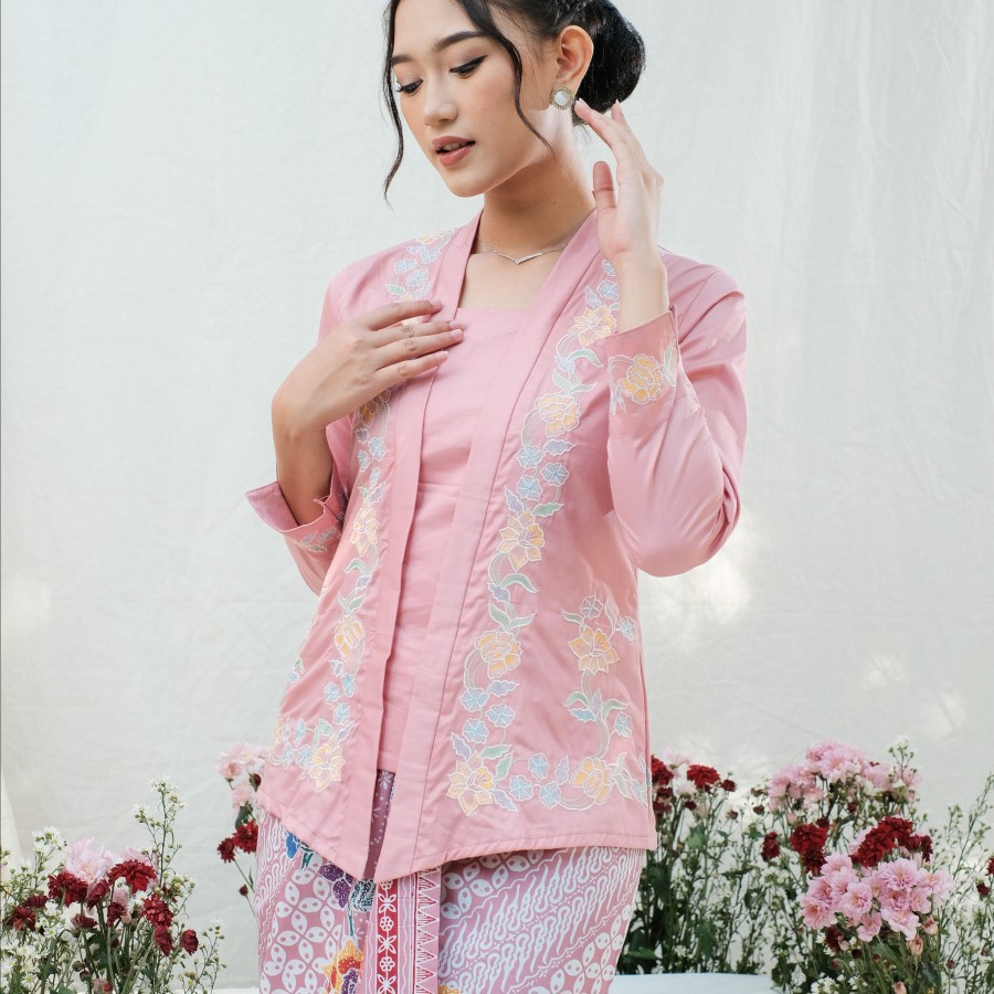 KATUN Meradelima Long Sleeve Embroidered Encim Kebaya Japanese Cotton ...
