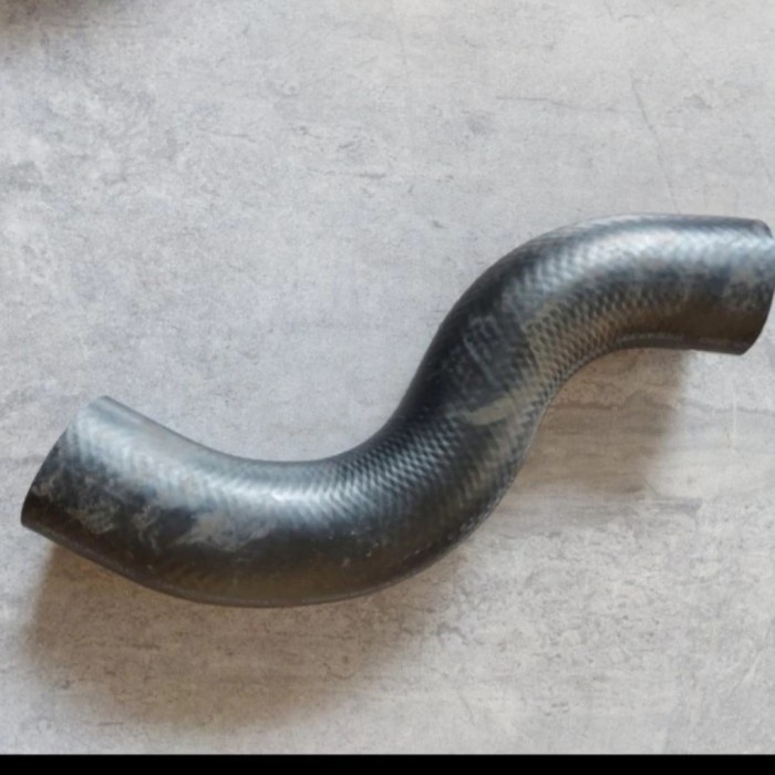 Fortuner VRZ N Innova reborn Hilux Revo turbo intercooler Rubber Hose ...