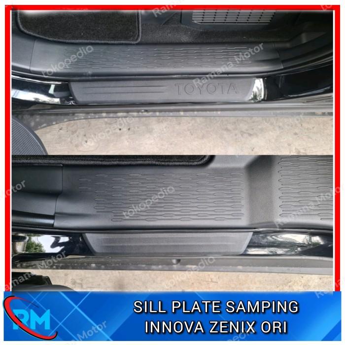 Original Innova Zenix Hybrid GV Side Door Sill Plate | Shopee Malaysia