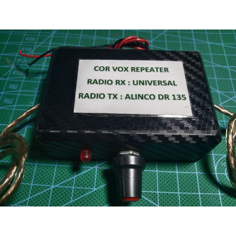 Cor VOX REPEATER RIG, RADIO RX UNIVERSAL, RADIO TX ALINCO DR 135 FRONT ...