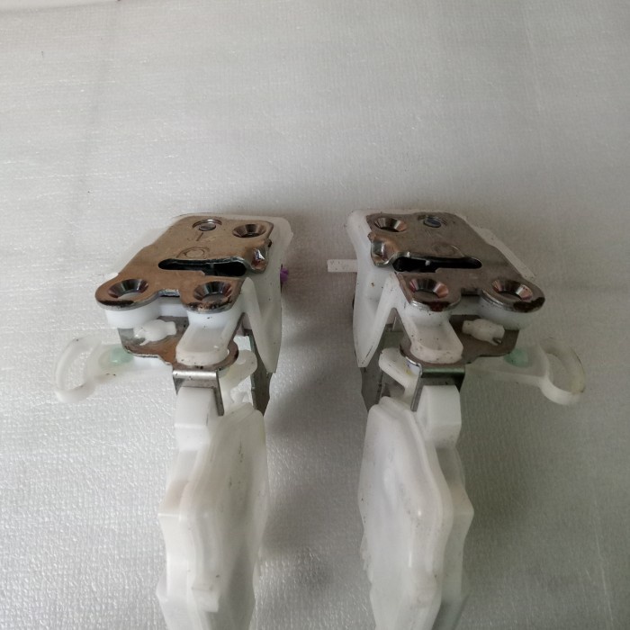Sell Doorlock Door Datsun Go Original Door Lock Door Datsun Go Door ...