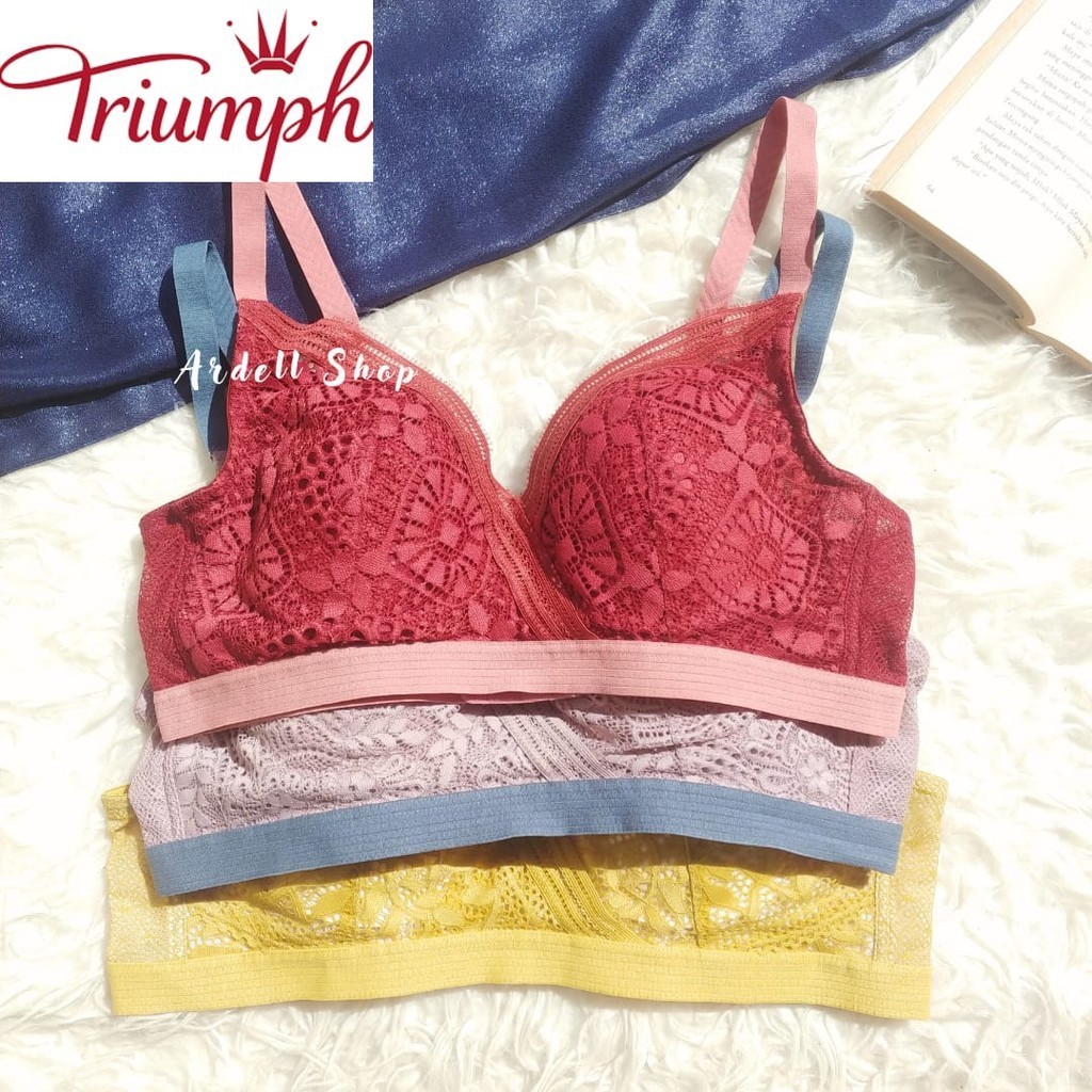 Dt TRIUMPH WIRELESS LACE BRA 38A MIX COLORS (WMG) | Shopee Malaysia