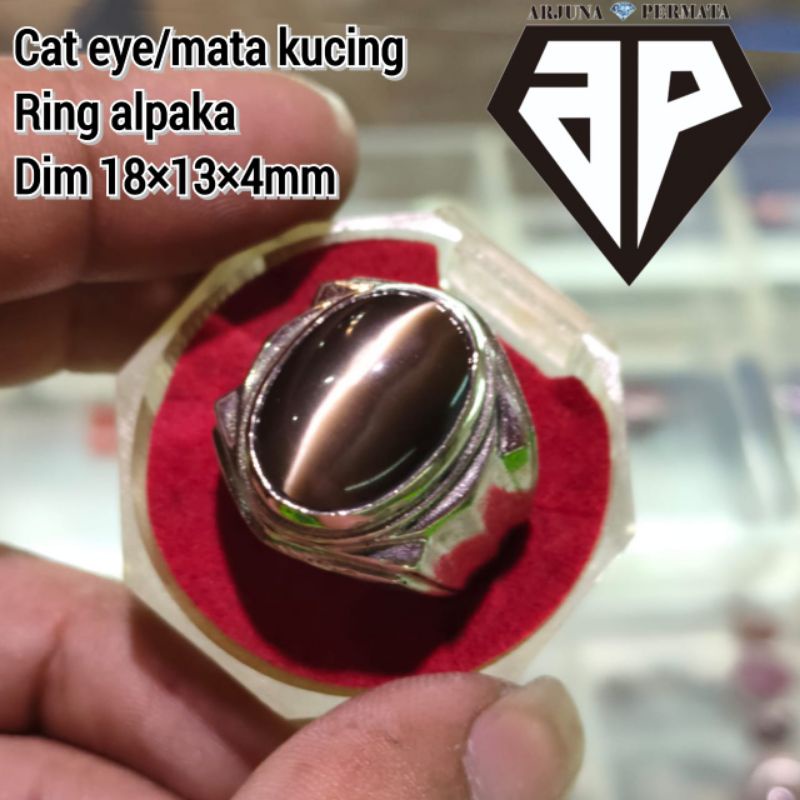 HITAM MATA Cat EYE STONE RING BLACK CAT EYE ALPAKA SUPER RING | Shopee ...