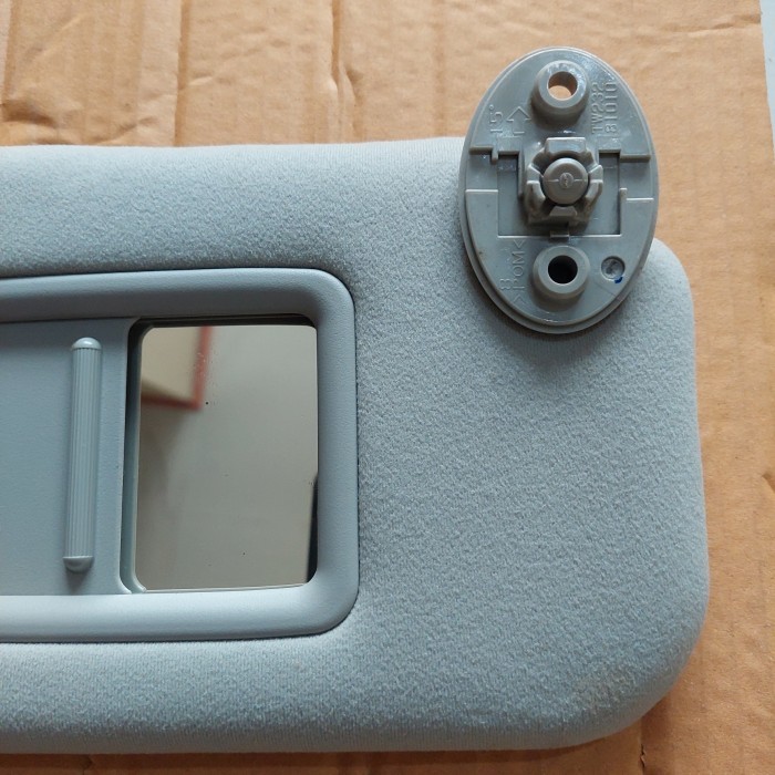 Sun Visor Toyota Universal Innova, Fortuner, Hilux Original | Shopee ...