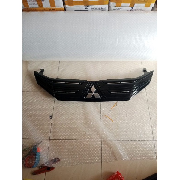 Front GRILLE MITSUBISHI EXPANDER 2019-2021 ORIGINAL ULTIMATE EXCED ...