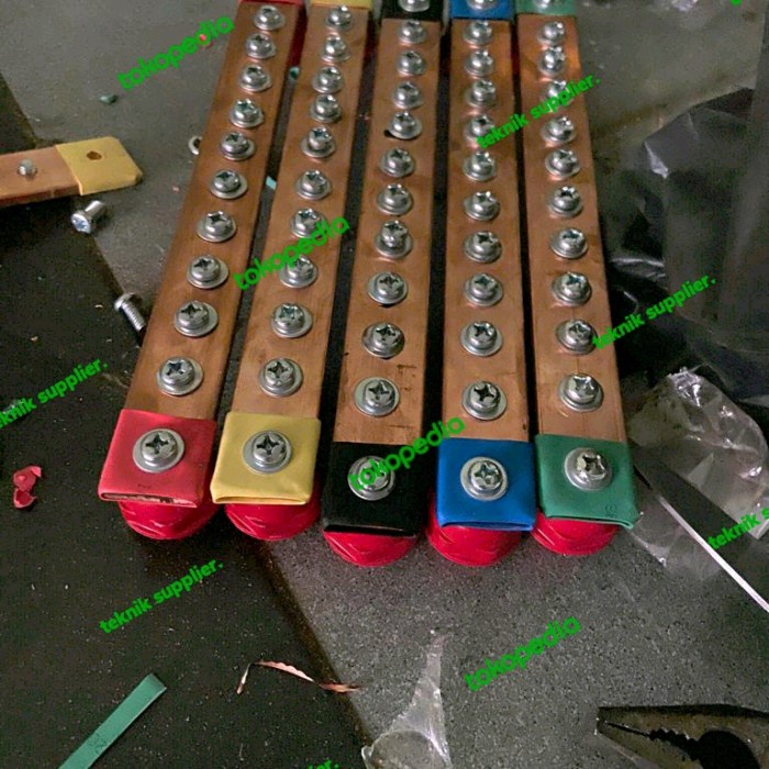 Custom Copper busbar 5mm x 25mm x 250mm Complete | Shopee Malaysia