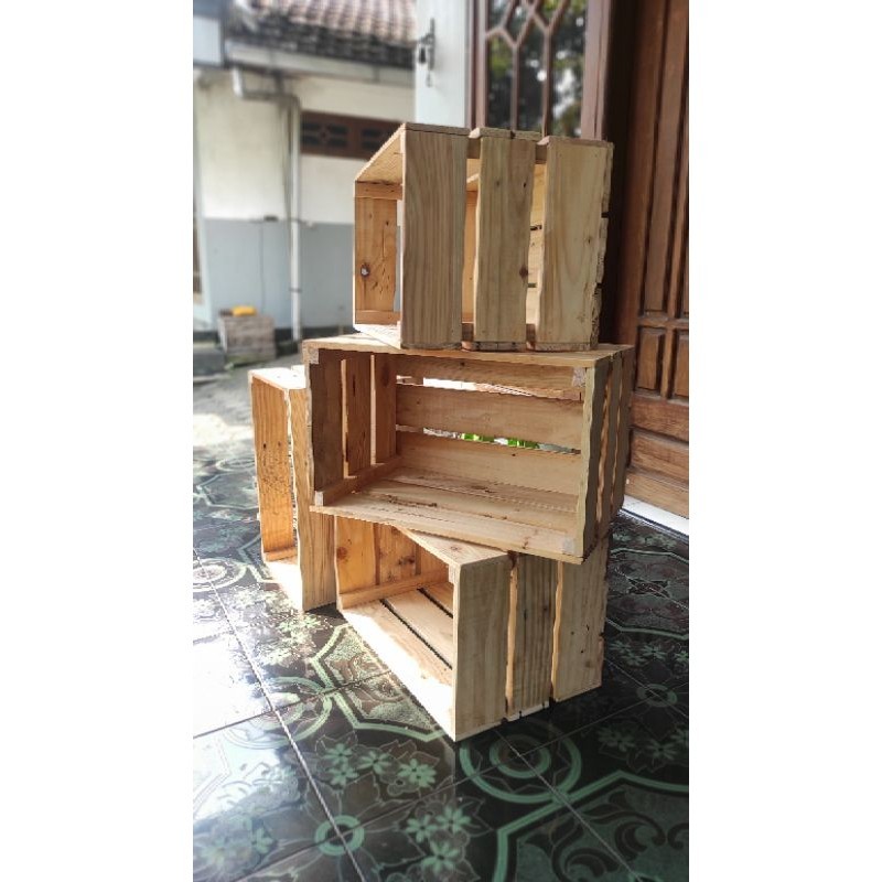 KAYU Aesthetic Dutch Teak Wood Box, Woodcraft, Display Case, Pallet Box ...