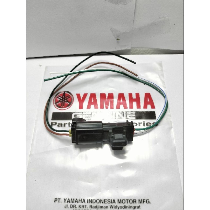 A Pair Of Yamaha Nmax Old Lamp Head Sockets/Head Light Sockets/Pair Of ...