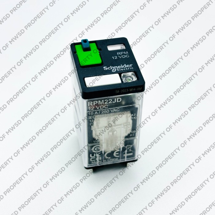 Schneider RELAY PLUG IN 2CO 15A WITH LED 12VDC RPM22JD | Shopee Malaysia