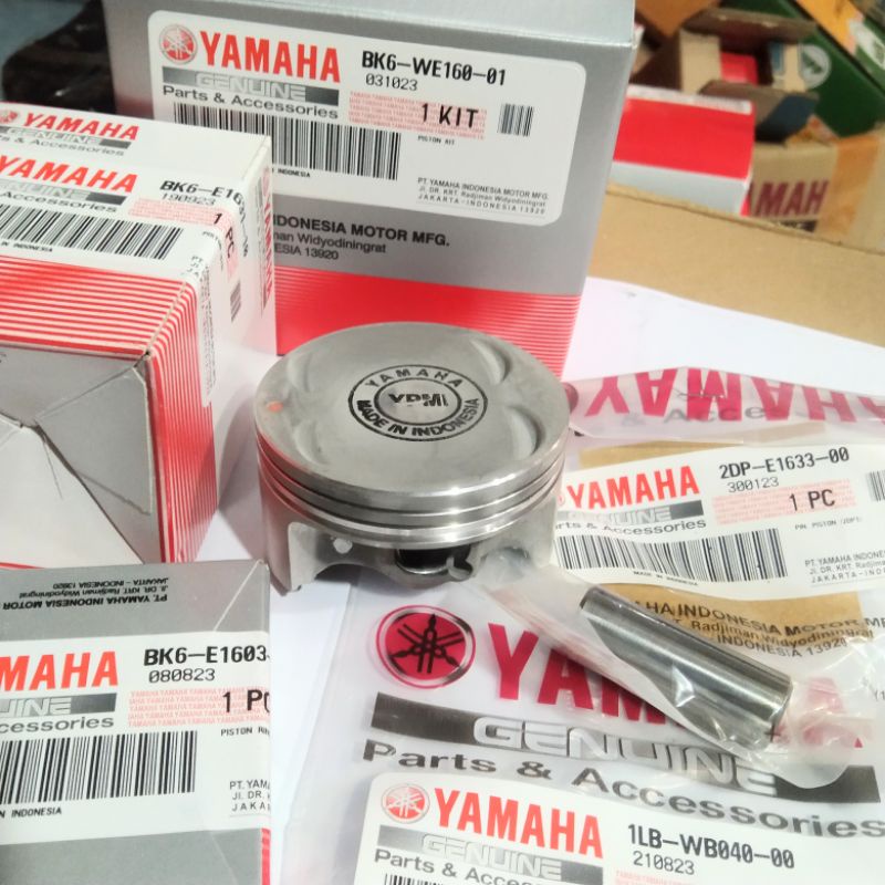 PISTON SET R15 V3, MT15, XSR, PISTON KIT N MAX NEW Original YAMAHA BK6 ...