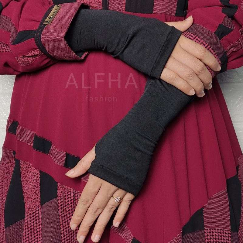 Muslim women's fingertip handsocks / Muslim women's Hand socks | Shopee ...