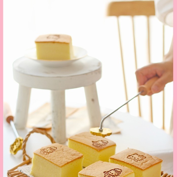 Chefmade Hello Kitty Cake Hot Stamp/Branding Iron/Cake Stamp | Shopee ...
