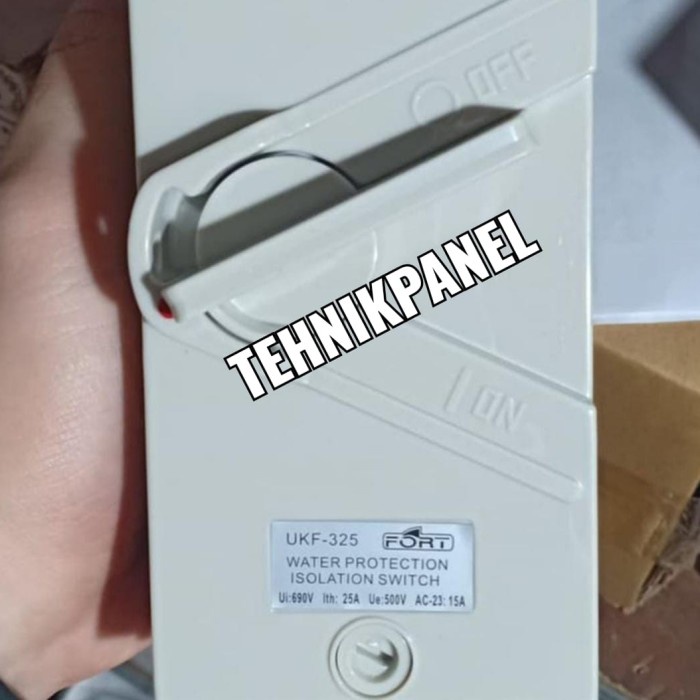 Isolator SWITCH UKF 325 (3 PHASE 25A) | Shopee Malaysia