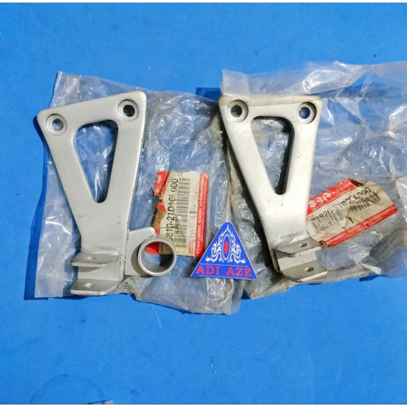 GANTUNGAN Iron rear step footstep hanger bracket satria 2 stroke lumba ...