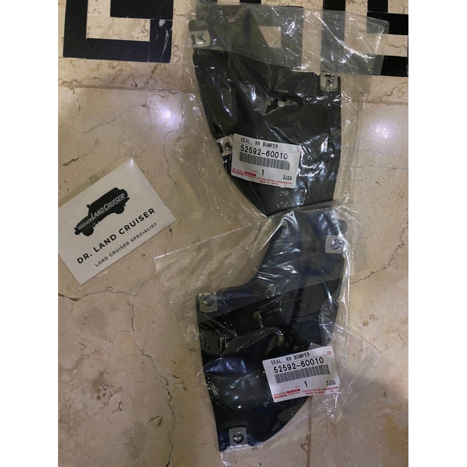 Land Cruiser Vx80 Left Rear Bumper Cover Seal Original Toyota 52592 ...