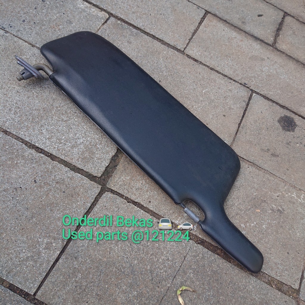 Toyota Corona absolute st191 right sunvisor | Shopee Malaysia