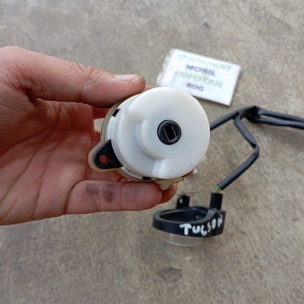 (Used) Genuine Original Hyundai Tucson Gen 1 Starter Ignition Key ...