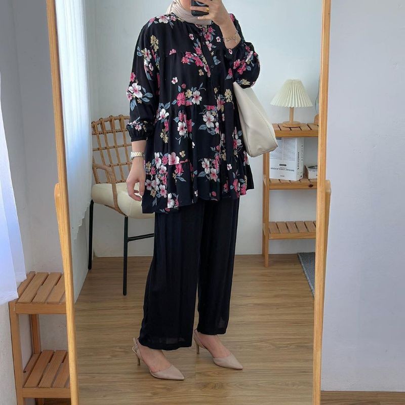 1 Set of Contemporary Women Imported 1Set Women's Pants Stilan Ibu Ibu ...