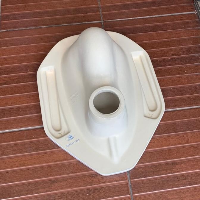 Trillion U Squatting Toilet/ 2 Floor / Trillion Funnel Squatting Closet ...