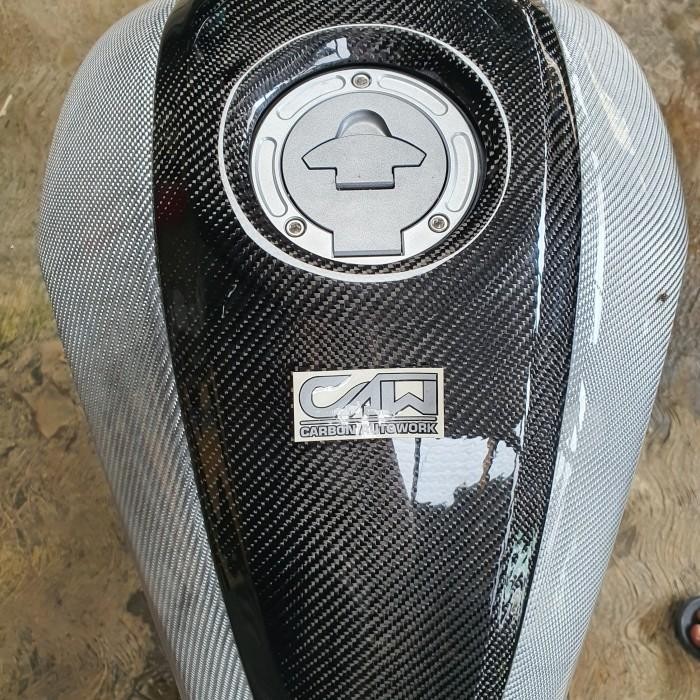 Yamaha xsr 155...original carbon kevlar tank center cover.. Best ...
