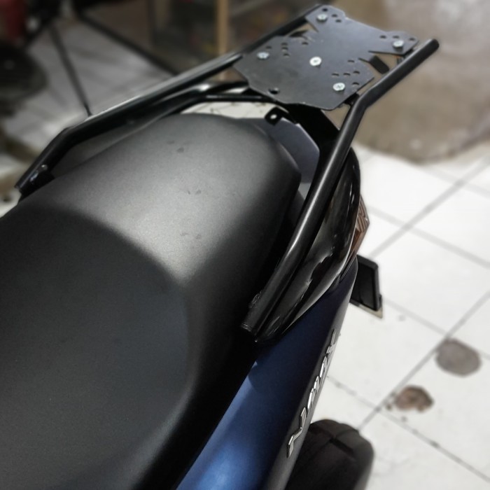 New Nmax 2020 Box Mounting Bracket | Shopee Malaysia