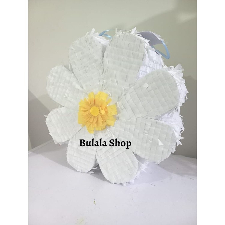 Hit Pinata / Birthday Character Pull Pinata with Daisy Flower Motif ...