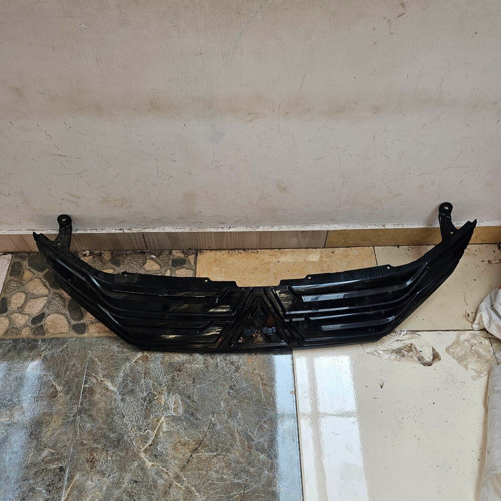 Original Grill Grille Front Bumper Radiator Mitsubishi Xpander Sport ...