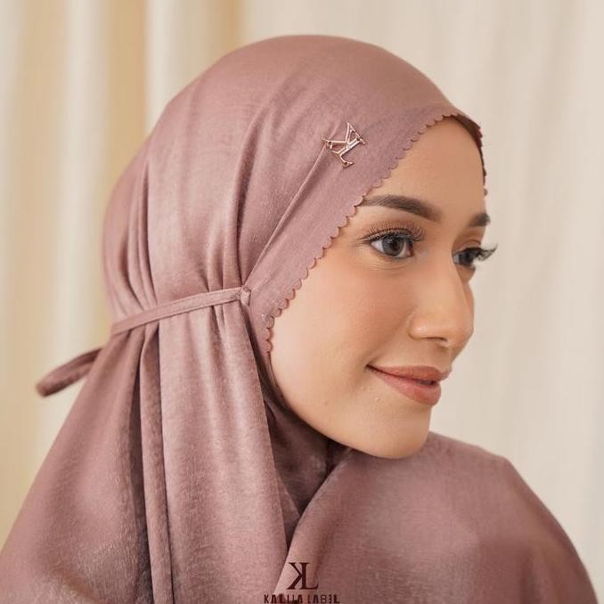 Azalea Prayer Set Vol 2 | Premium Mukena by Kallia | Packaging with box ...