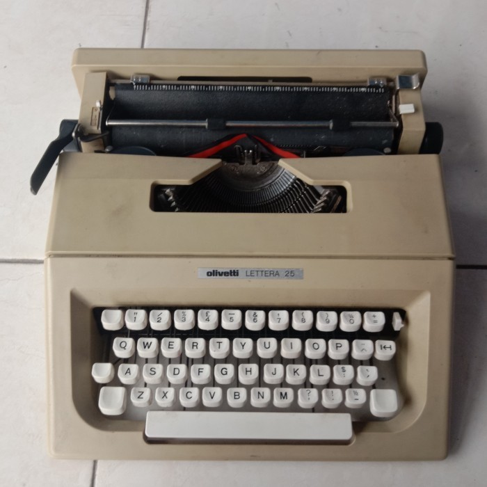 MESIN Olivetti Lettera Typewriter | Shopee Malaysia