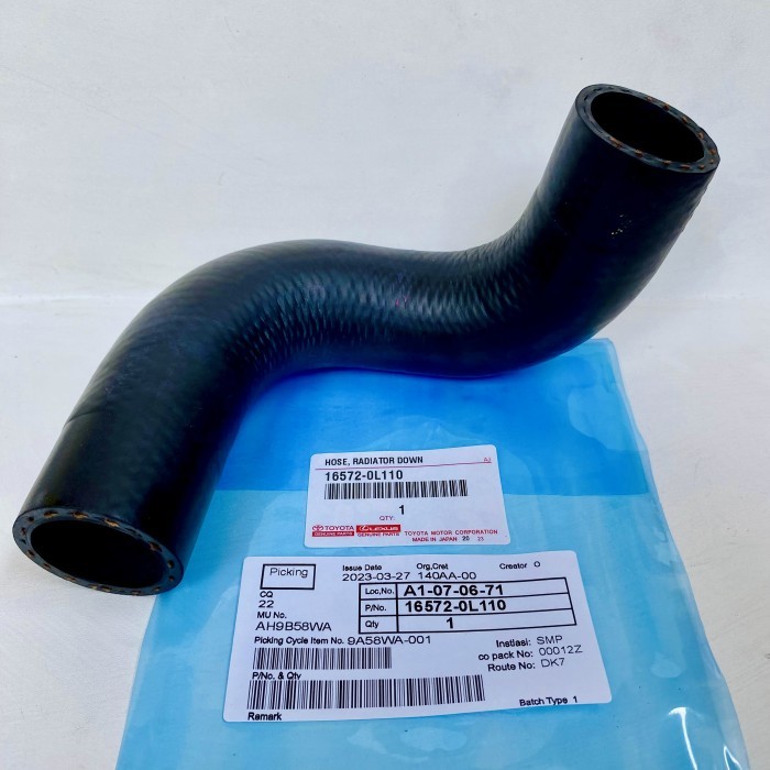 Toyota Lower Radiator Hose 16572-0L110 Toyota Inova Reborn Fortuner Vrz ...