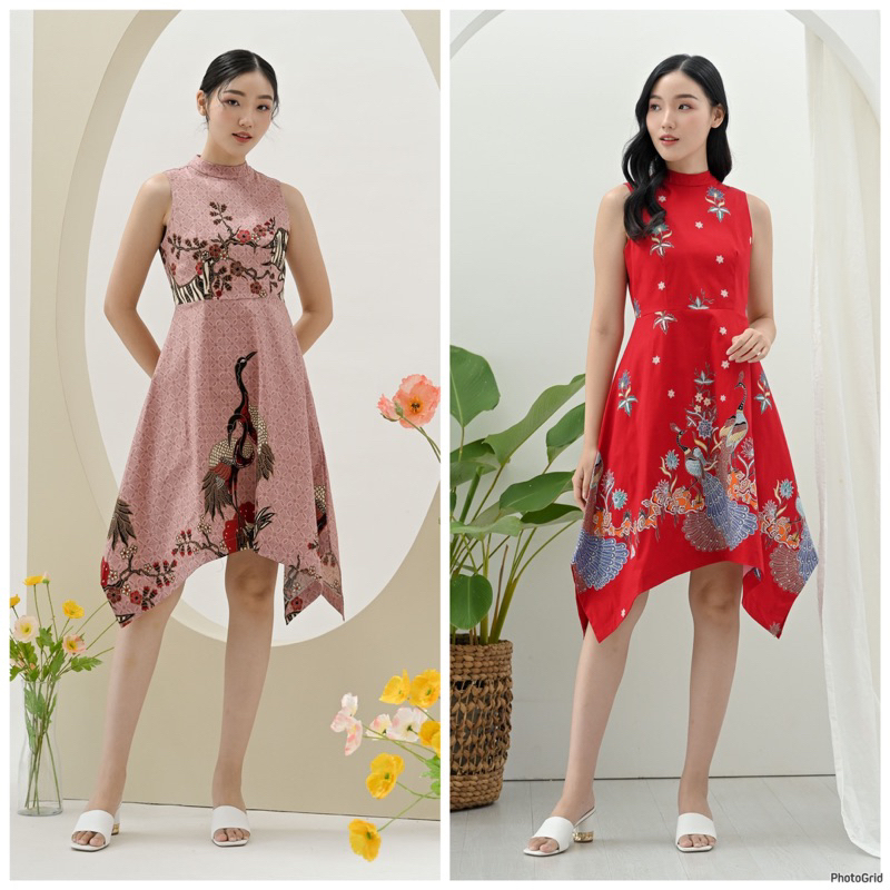 MERAH Women's asymmetric sleeveless batik dress / women's red batik ...