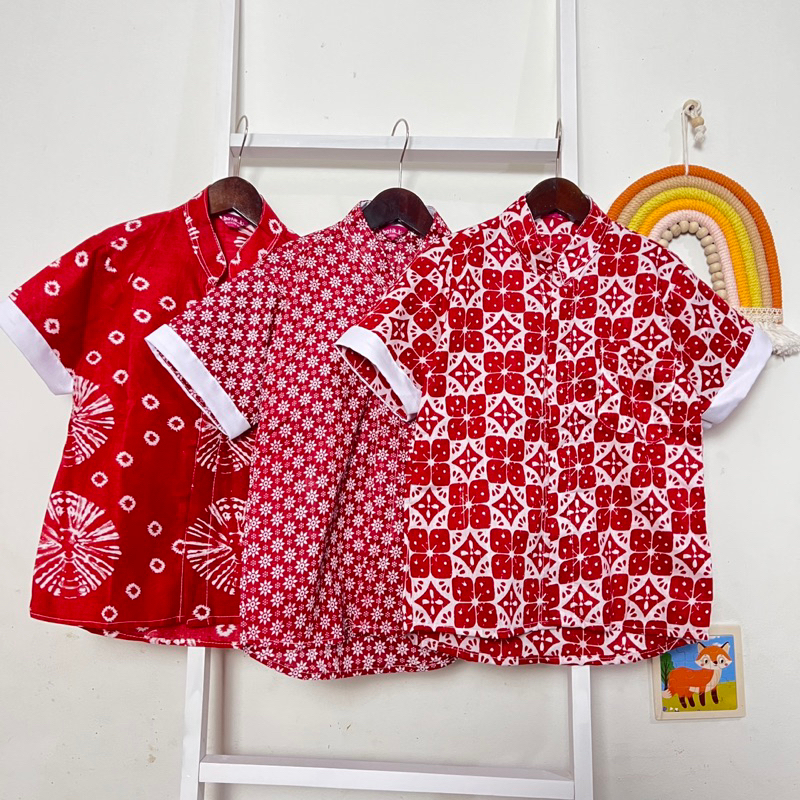 MERAH KEMEJA Couple BATIK Shirts For Children Red BATIK Shirts For ...