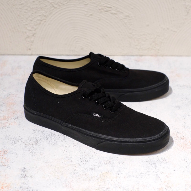Vans SHOES AUTHENTIC BLACK/BLACK CLASSIC (ORIGINAL) | Shopee Malaysia