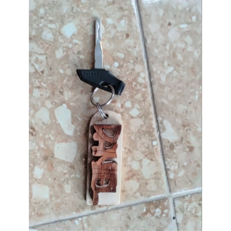 GANTUNGAN KAYU Name Carved Wood Keychain | Shopee Malaysia